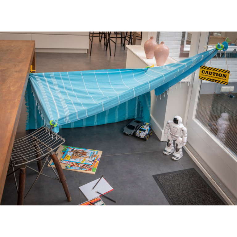 Höhlenbau Set "pl-ug tent tool kit", 12 Teile - The Family Circle